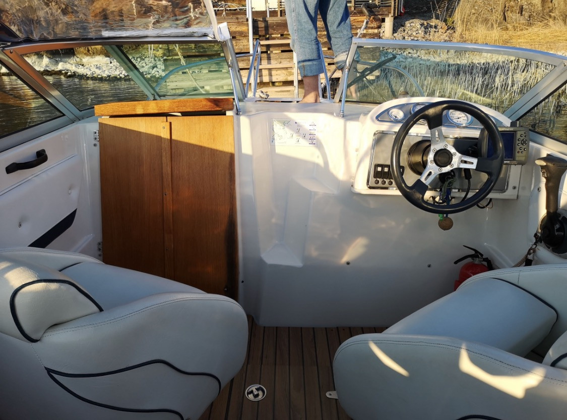 Uttern D55 Exclusive | Skipperi