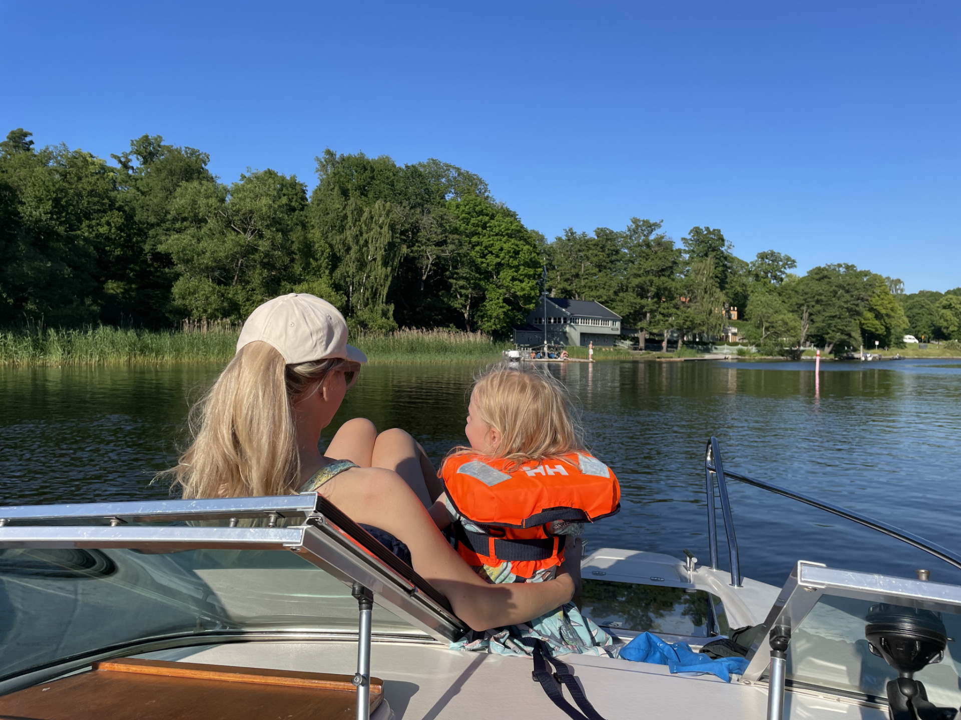 Uttern 5500 DC | Skipperi