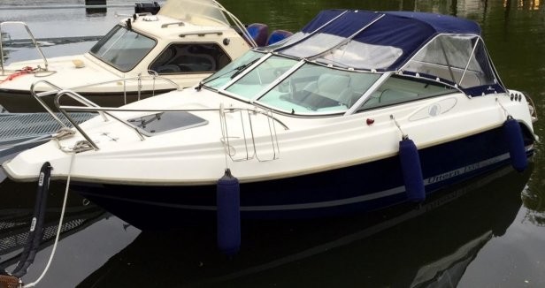 Uttern D55 Exclusive | Skipperi