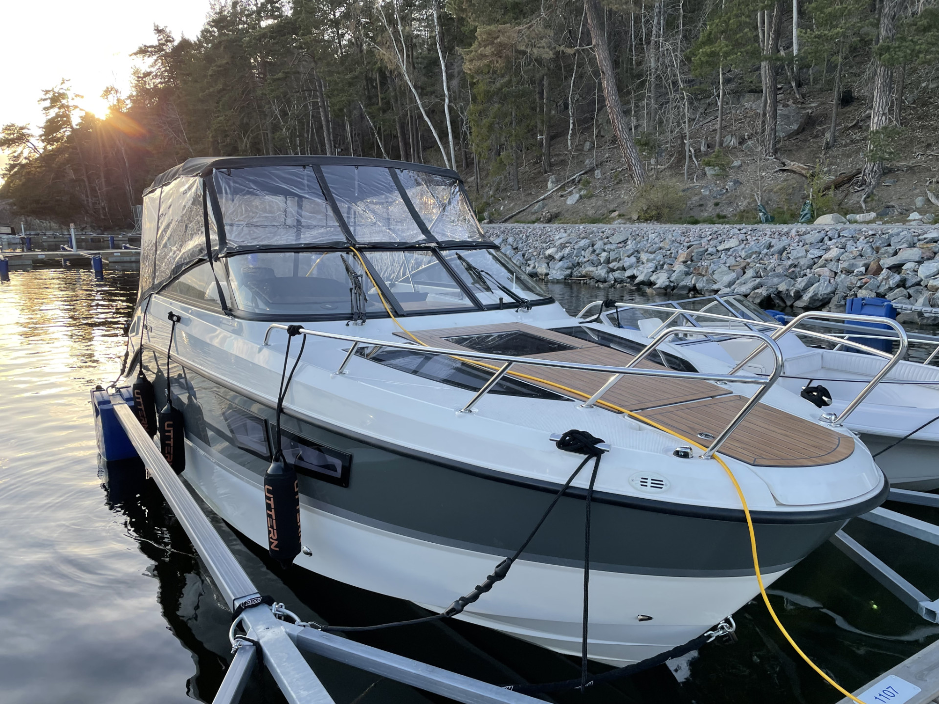 Uttern D77 | Skipperi