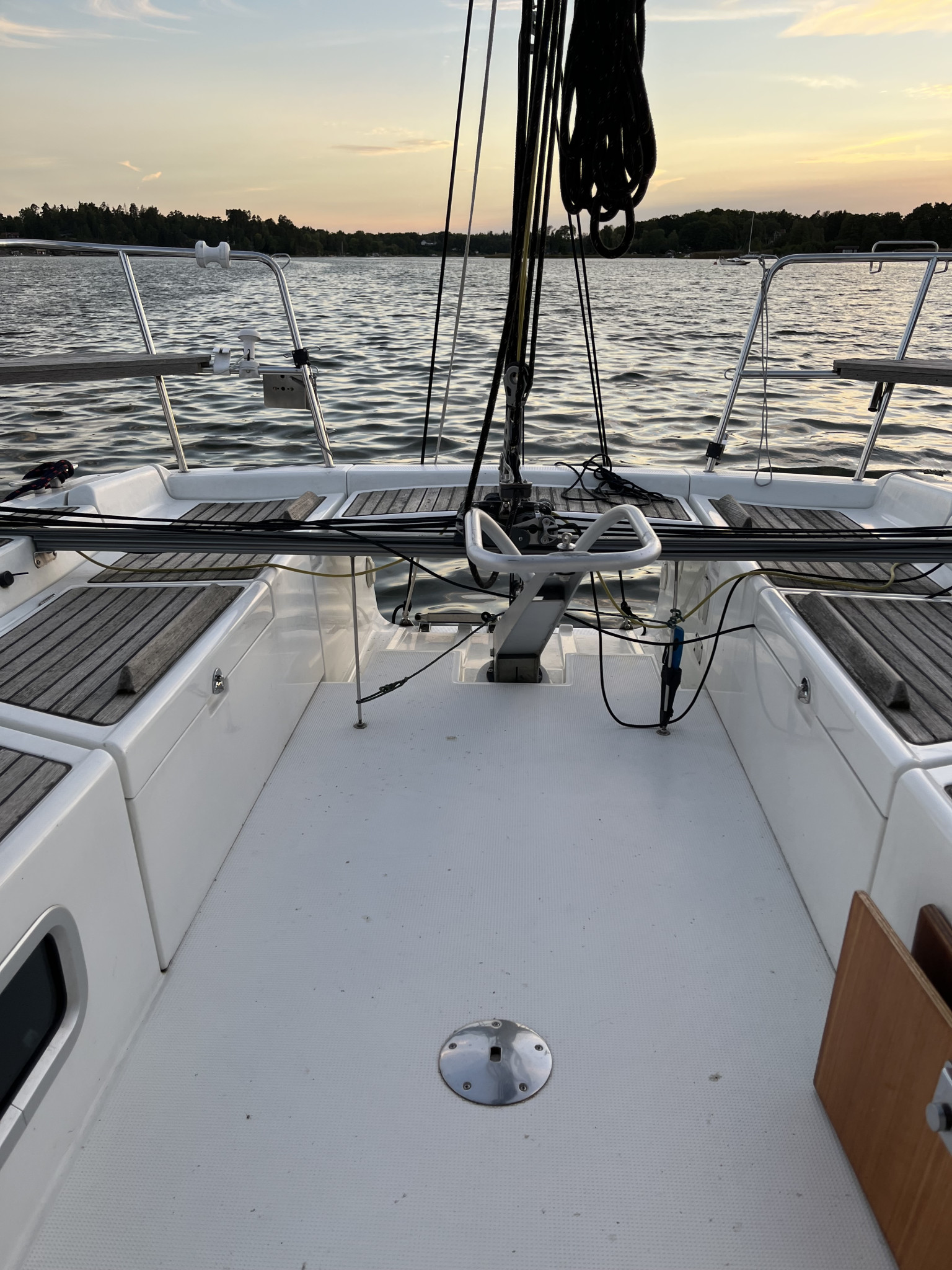 First 36.7 | Skipperi